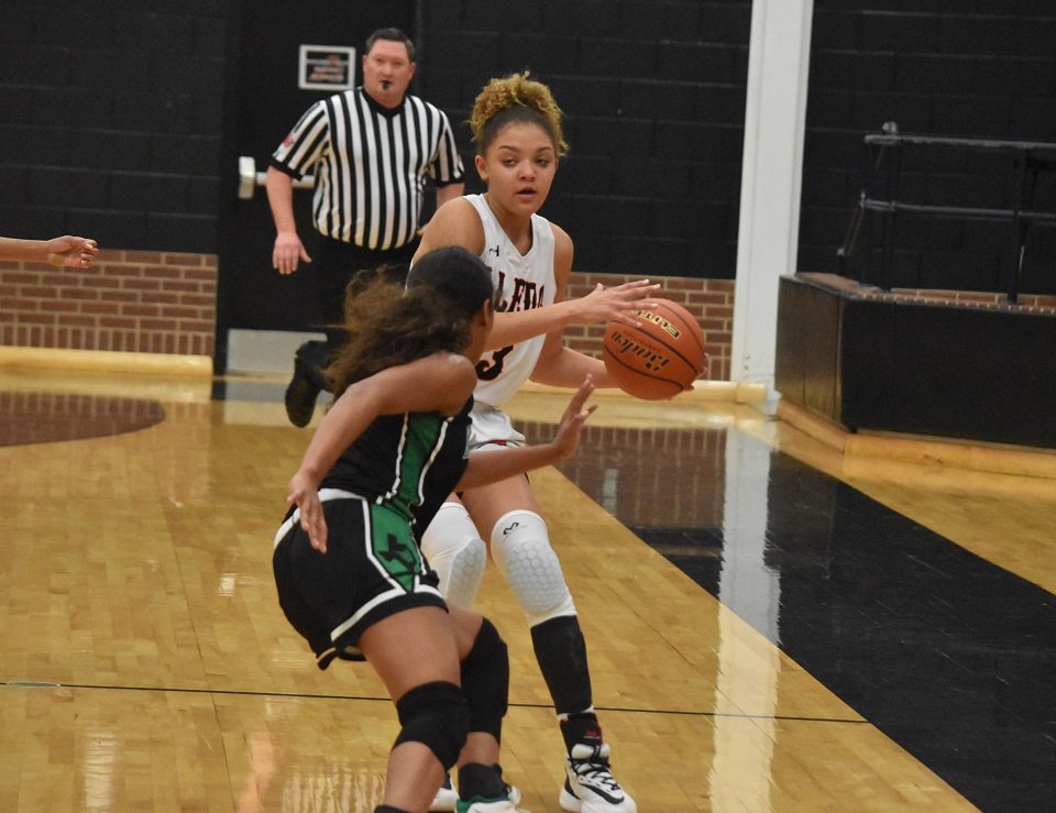 Kennedale outlasts Aledo Ladycats, 54-45 | The Community News