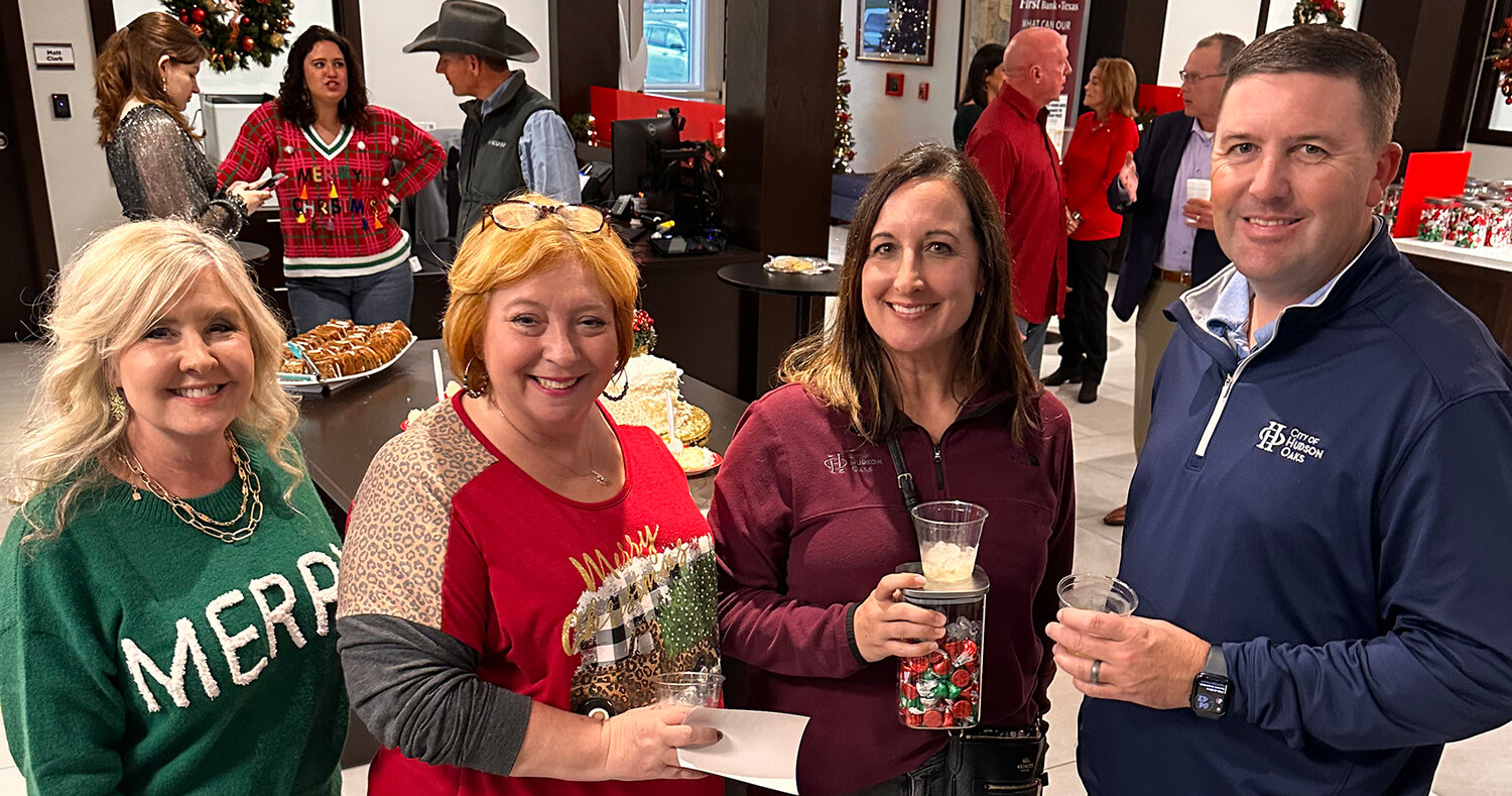 Holiday Mixer | The Community News