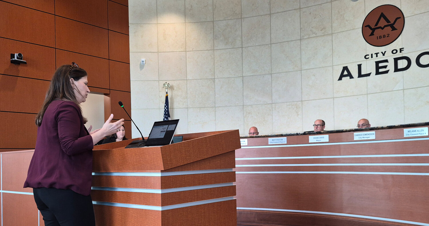 Council looks at e-bike, golf cart ordinance options | The Community News