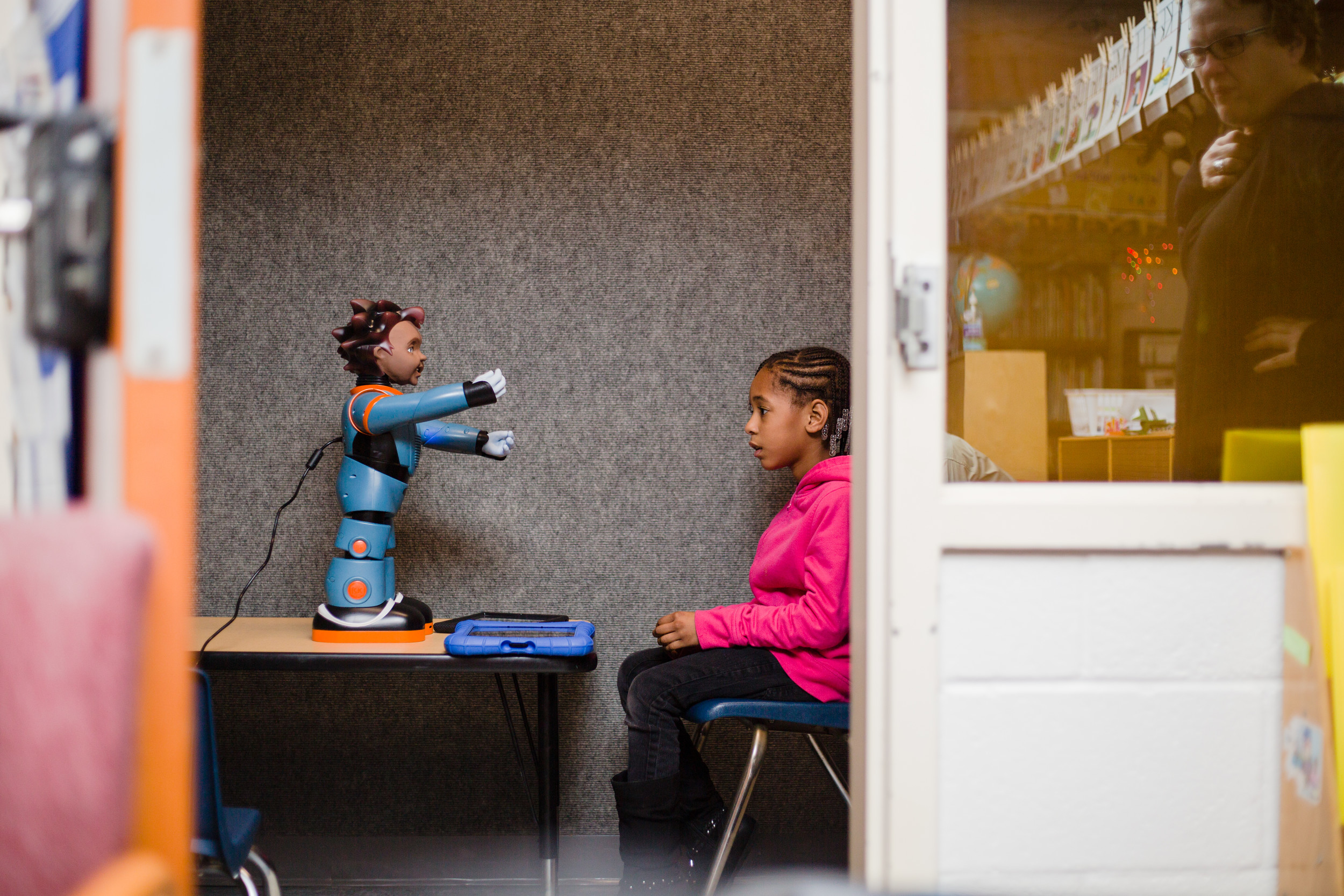 Meeting Milo: Robot uses spectrum of facial expressions to engage with ...