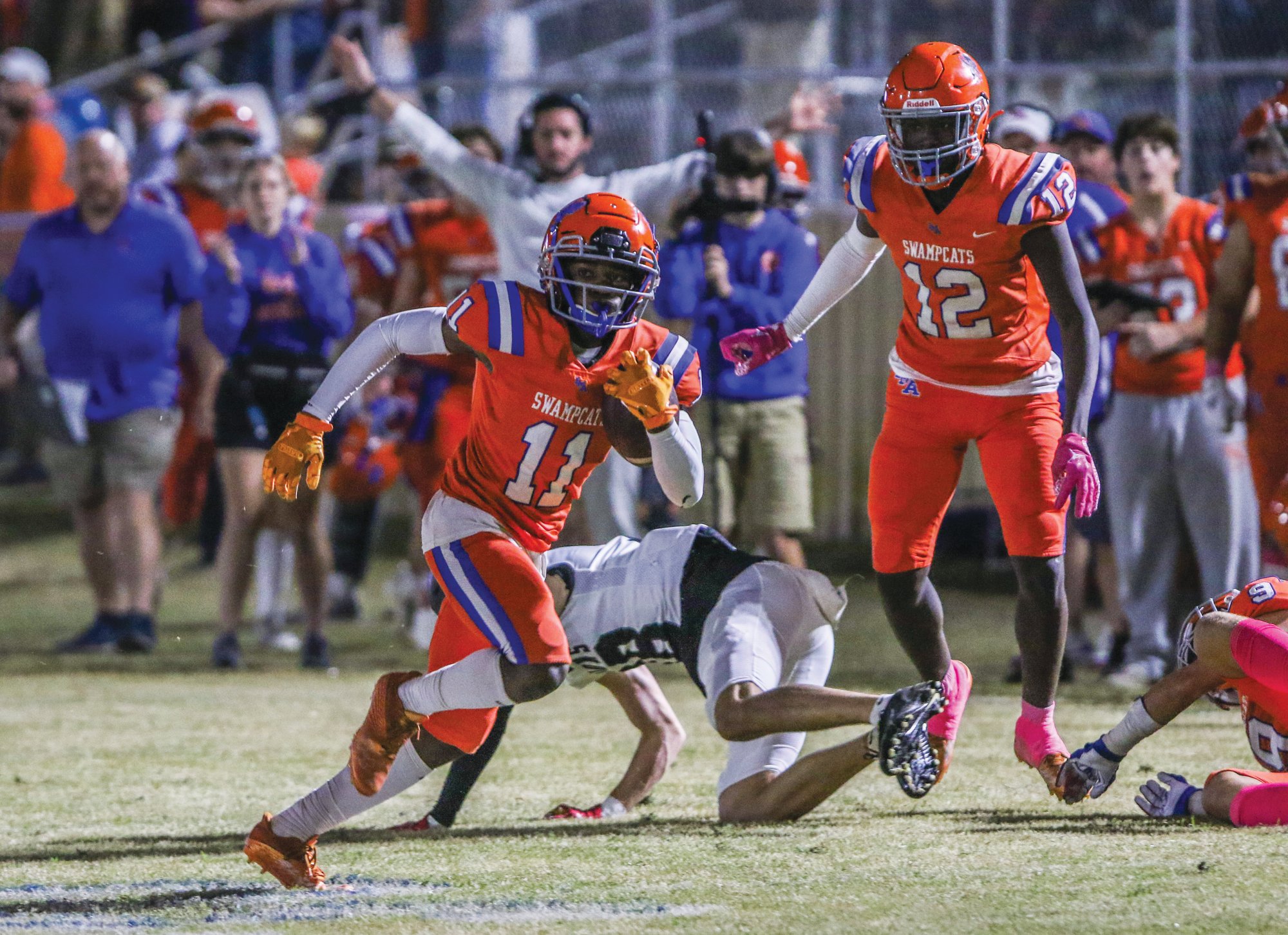 Laurence Manning celebrates 50th anniversary with 26-19 win over ...