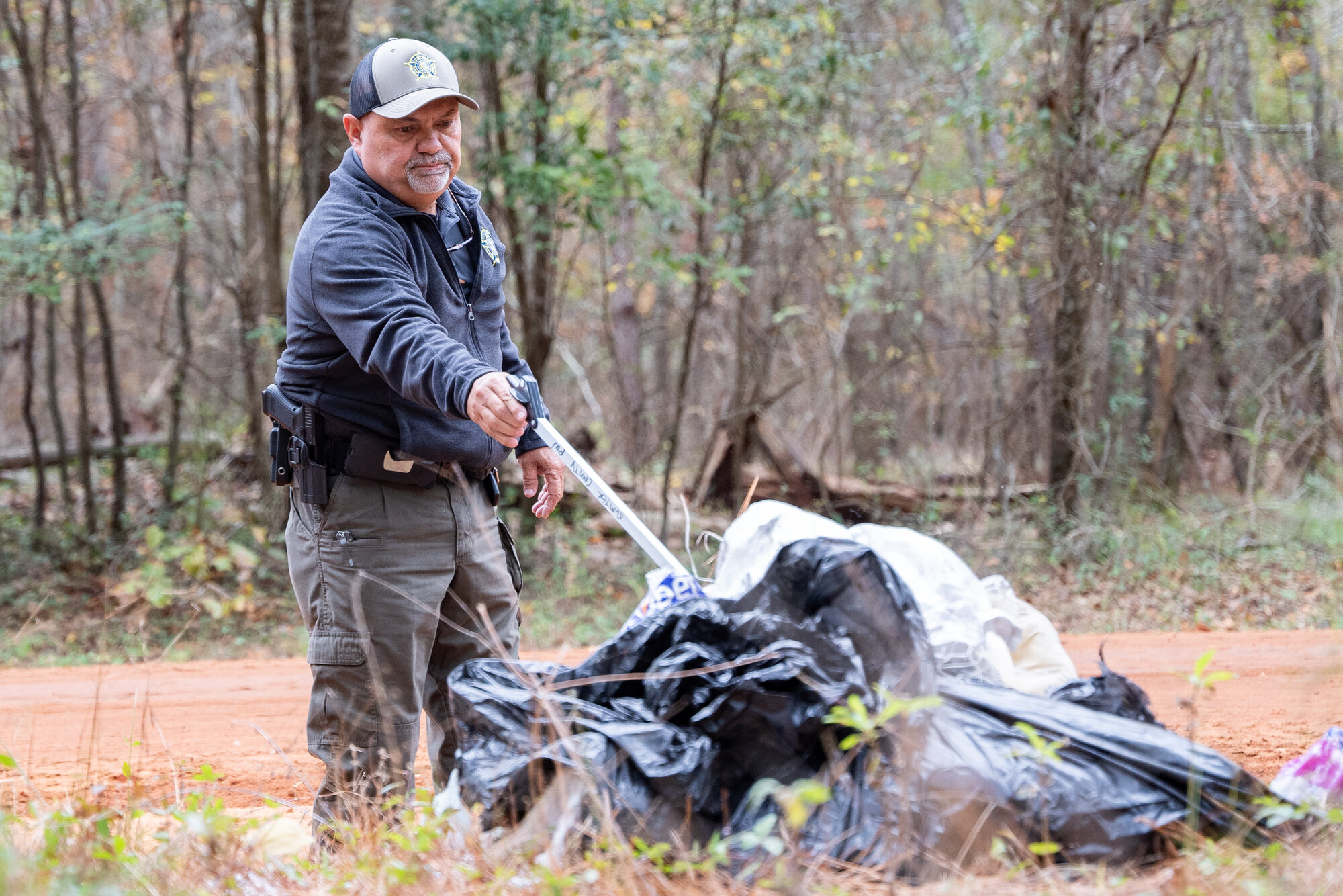 Sumter County litter officers do what it takes to hold litterbugs ...