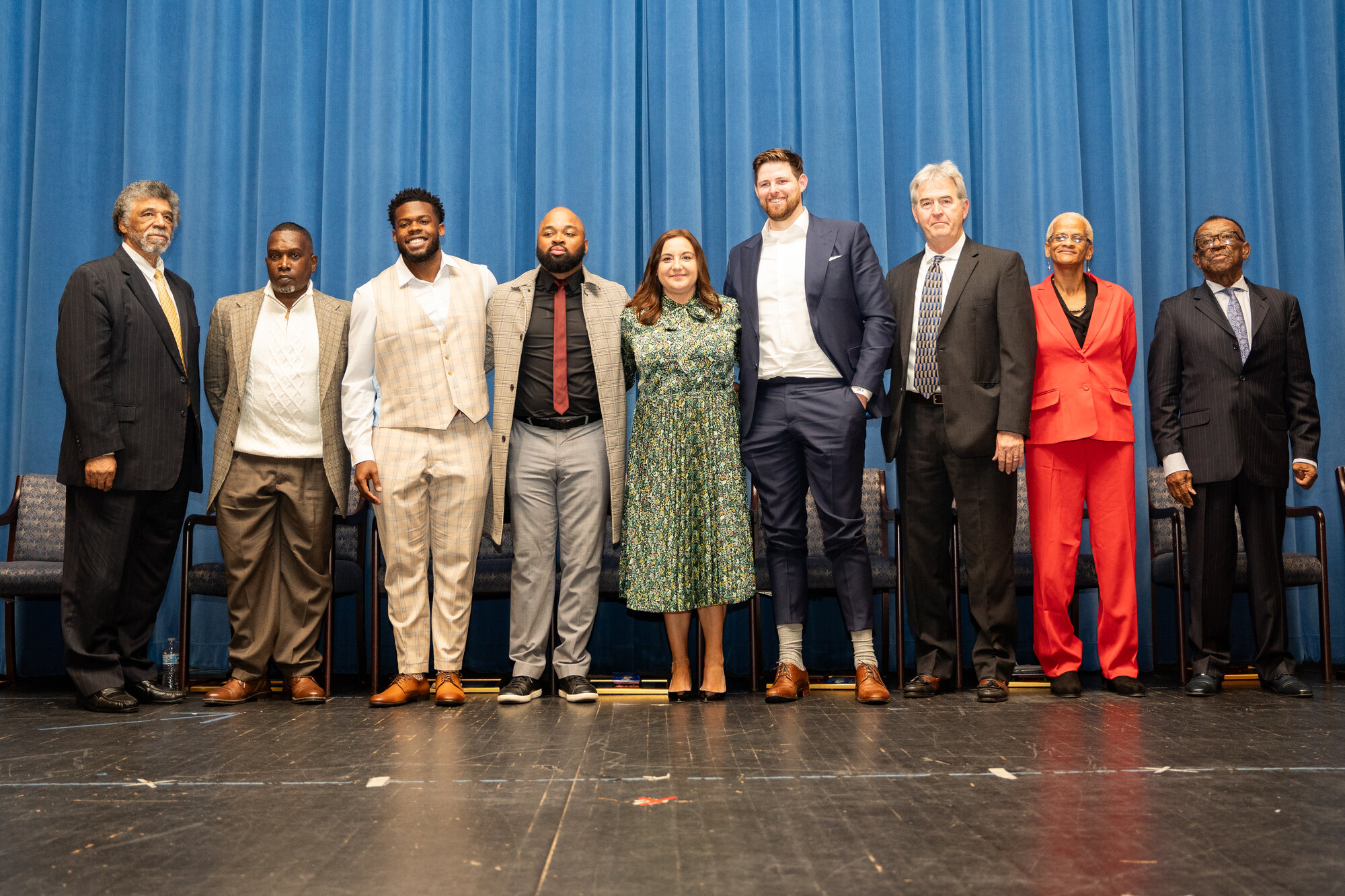 Sumter High welcomes 8 into Athletic Hall of Fame with emotional ...