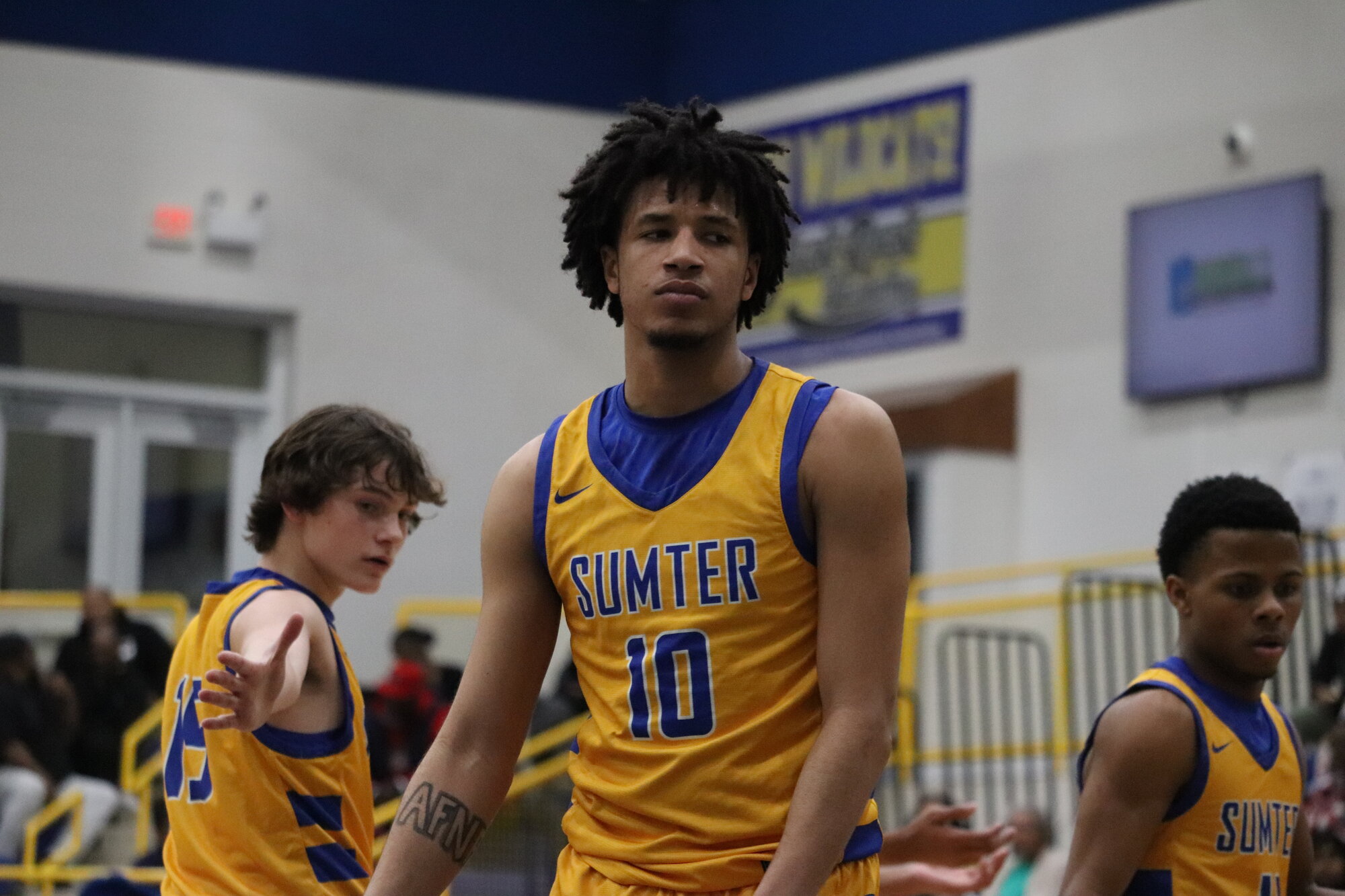 Sumter High boys can't keep pace with No. 1 Lexington in 3rd-round loss ...