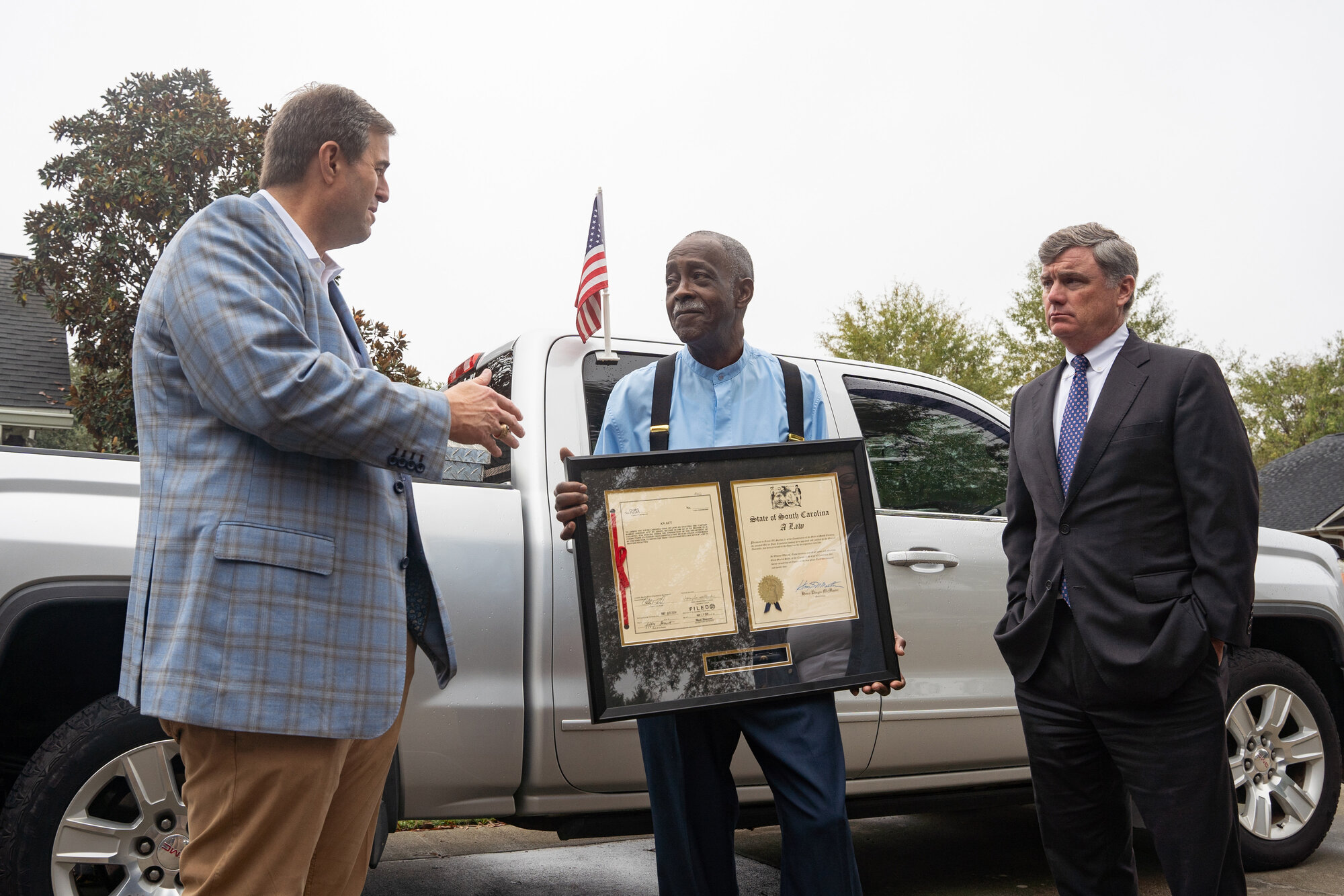 Former Lee CI Capt. Johnson honored by Speaker Smith, Director Stirling ...