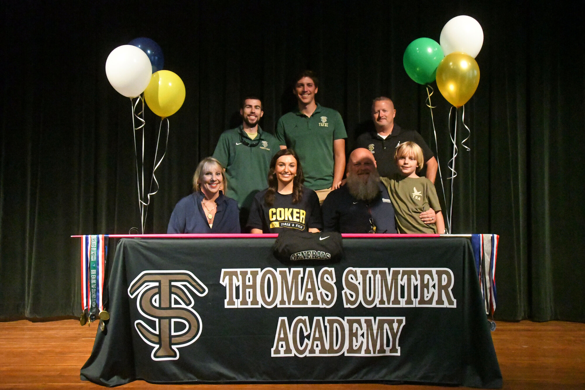 Thomas Sumter’s Luzzi signs to throw at Coker - The Sumter Item