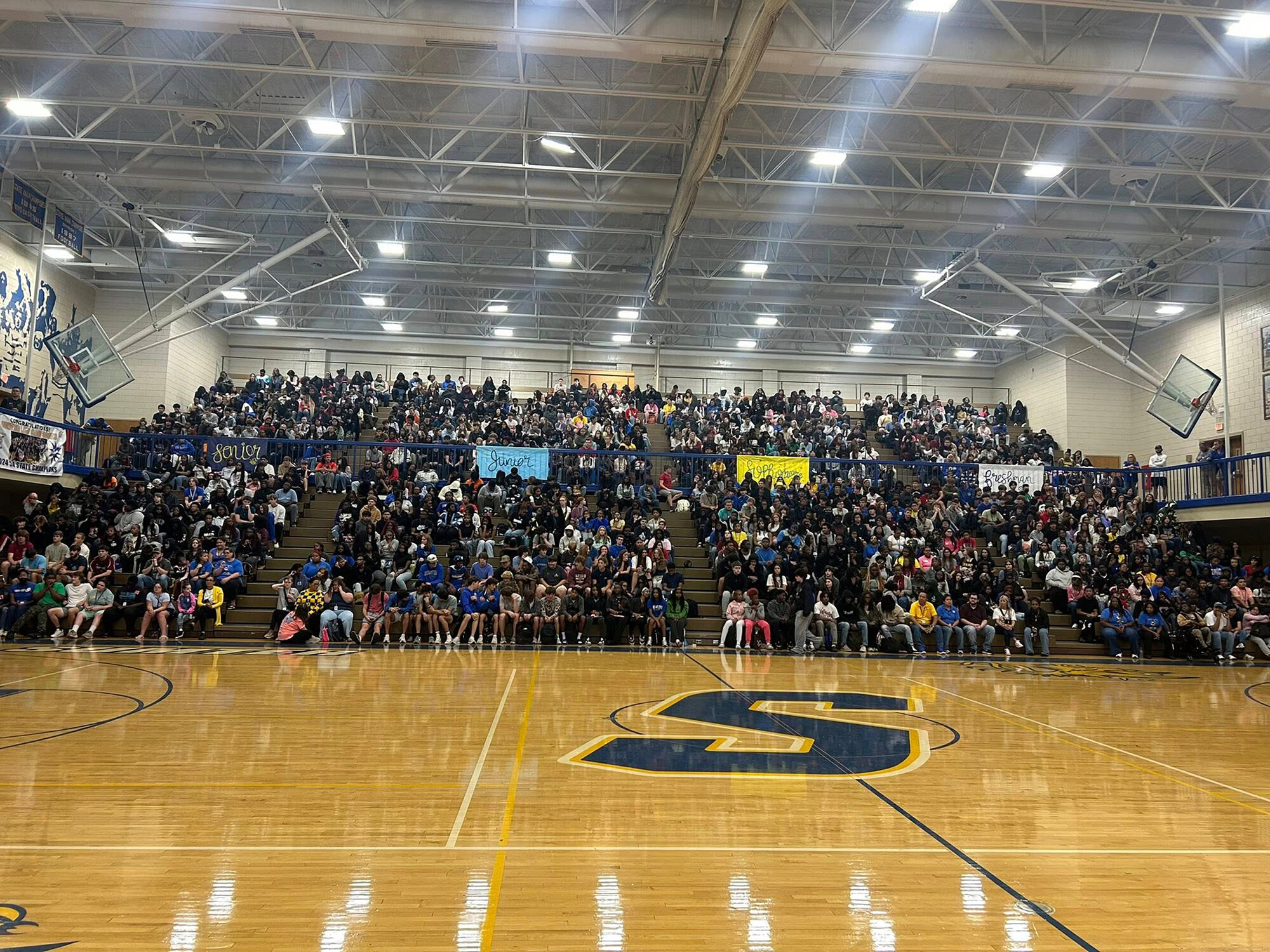 Sumter High officially receives Excellence in Sportsmanship Banner at ...