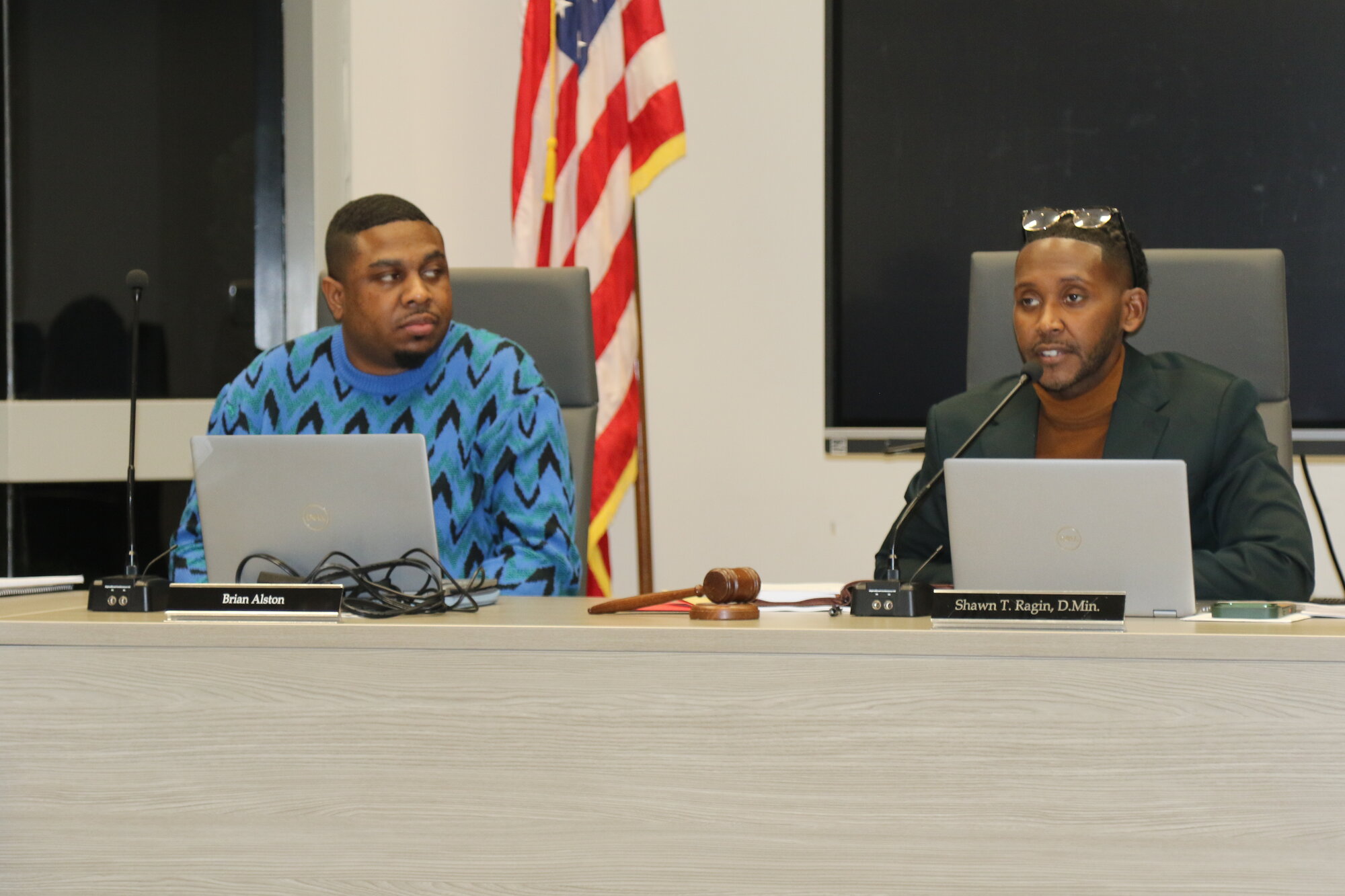 Consultants: Sumter school board unity key moving forward - The Sumter Item
