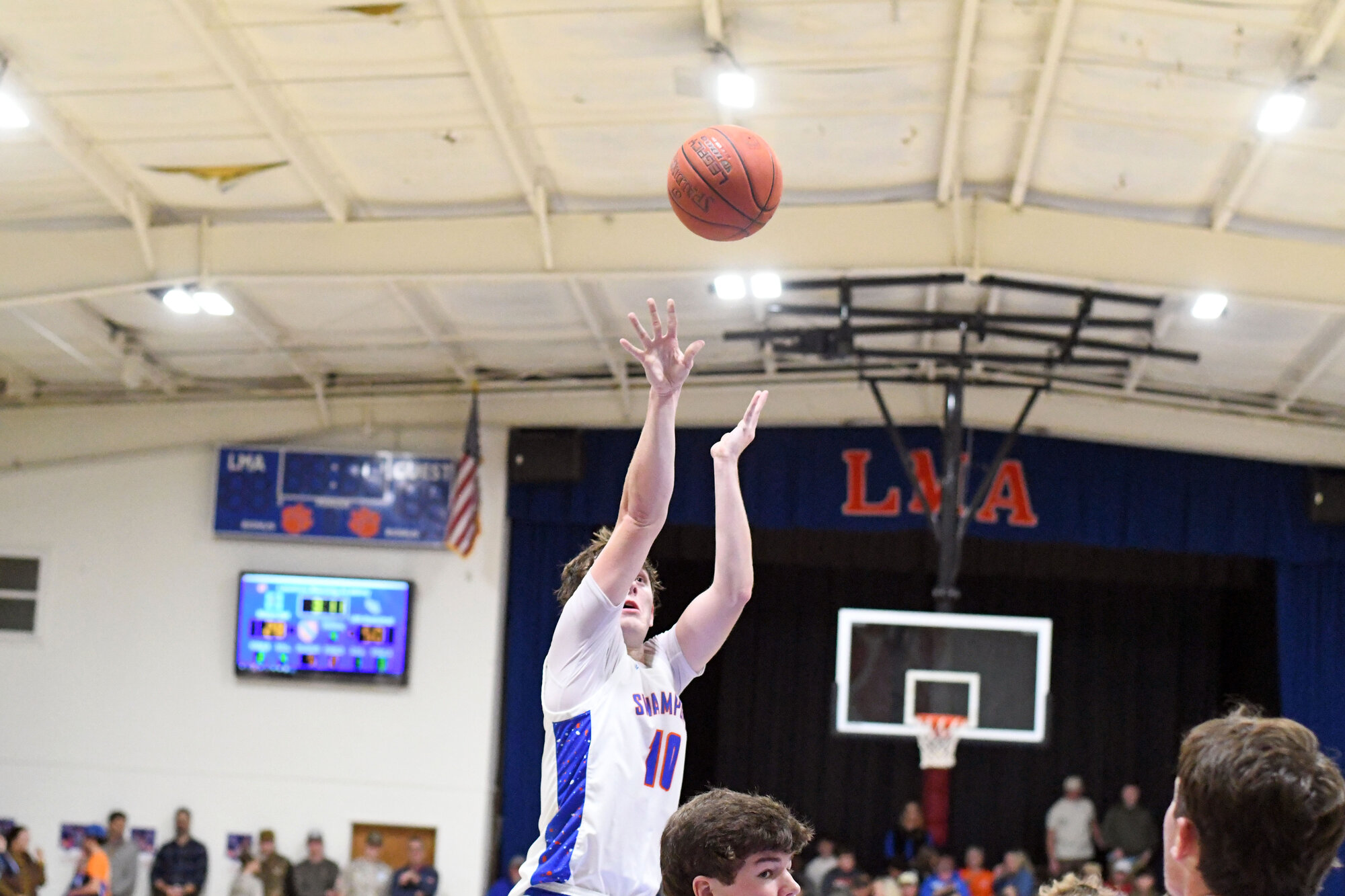 PHOTOS: Laurence Manning basketball hosts Wilson Hall - The Sumter Item