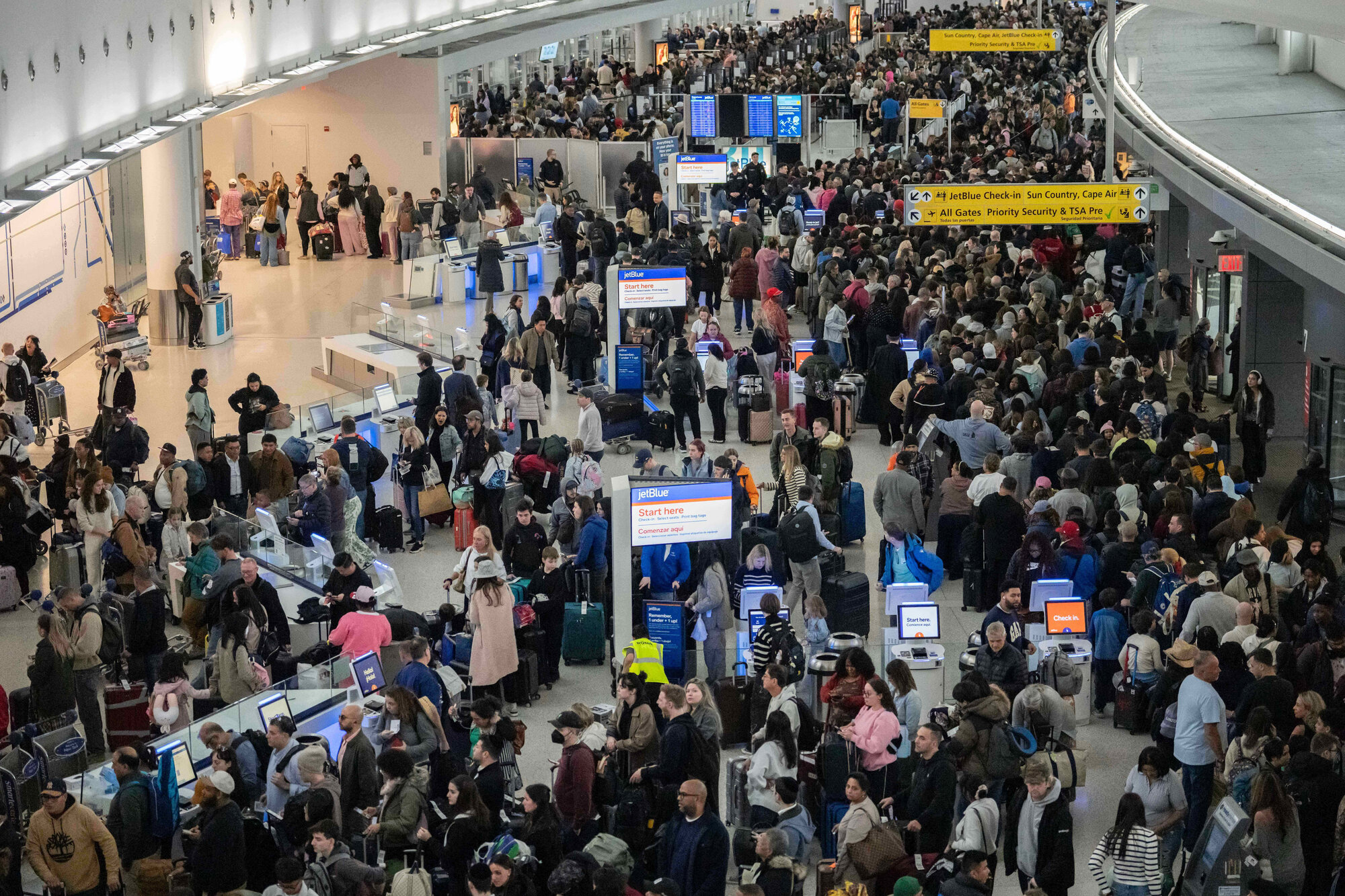 Enhanced role for immigration officers at US airports as shutdown ...