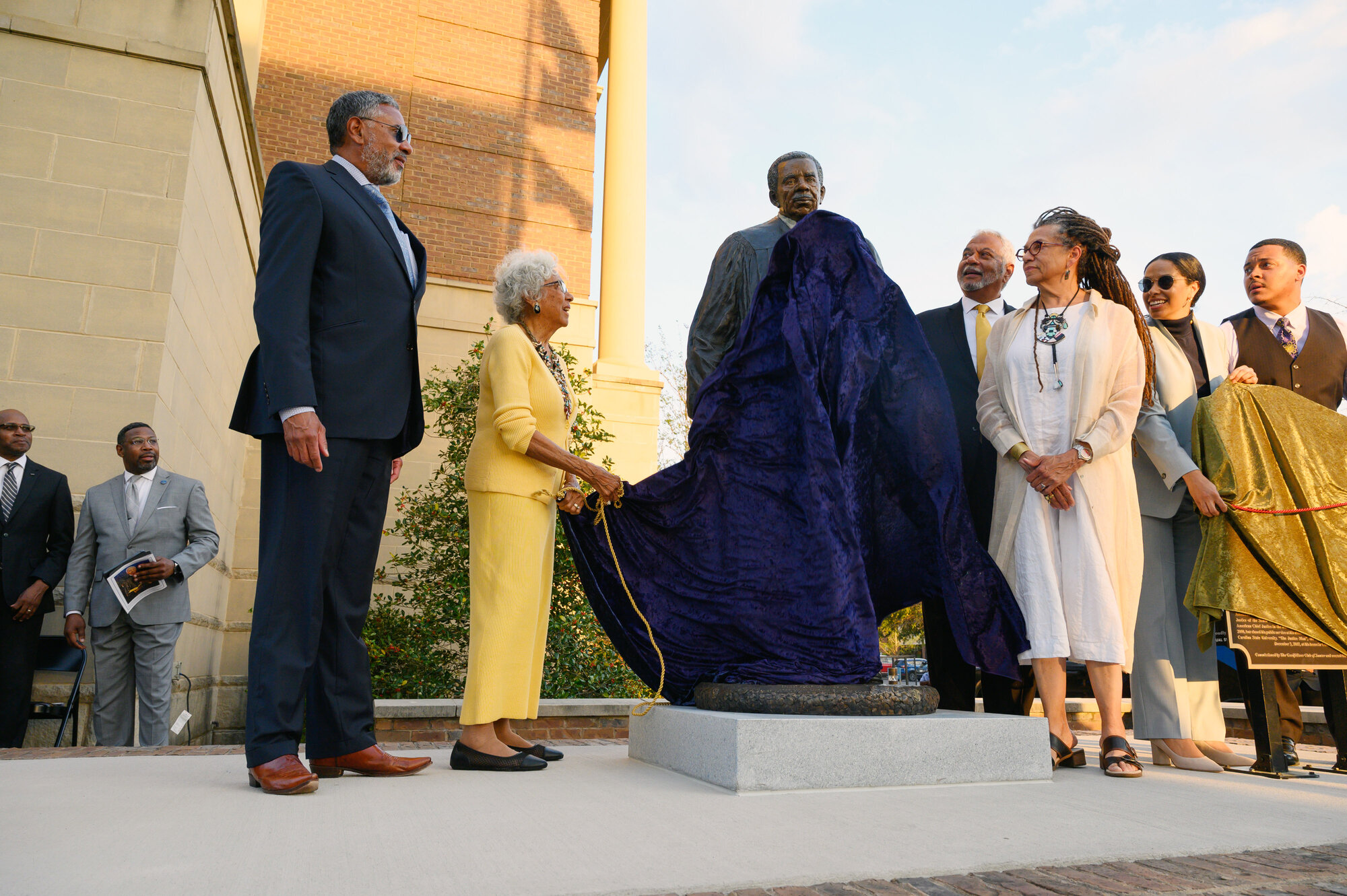 Son of Sumter: Hundreds attend statue unveiling of late S.C. Supreme ...