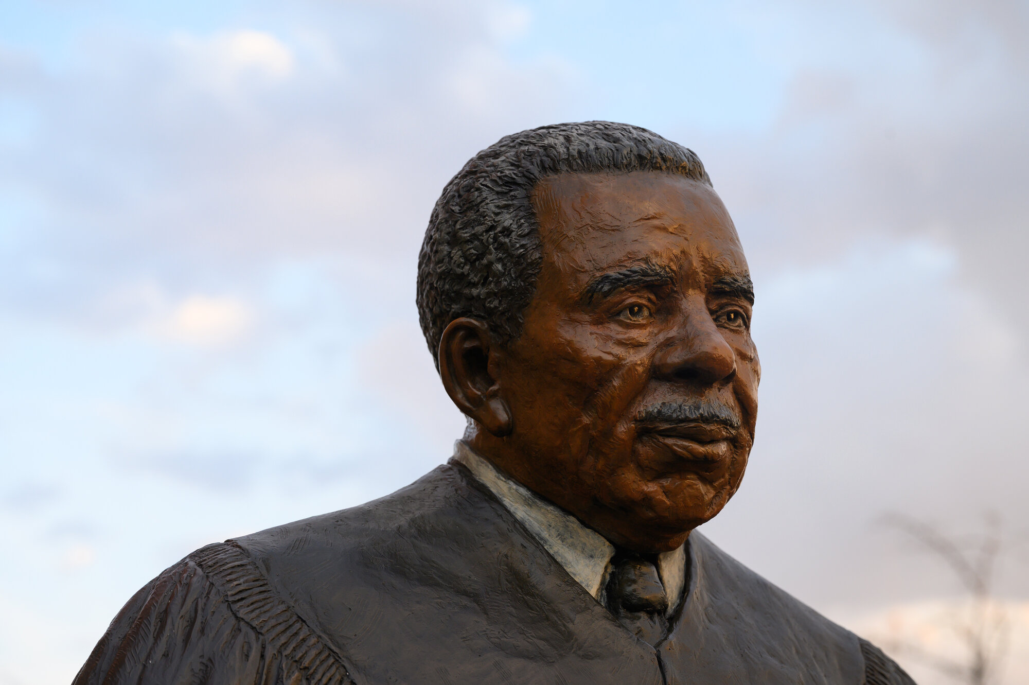Son of Sumter: Hundreds attend statue unveiling of late S.C. Supreme ...