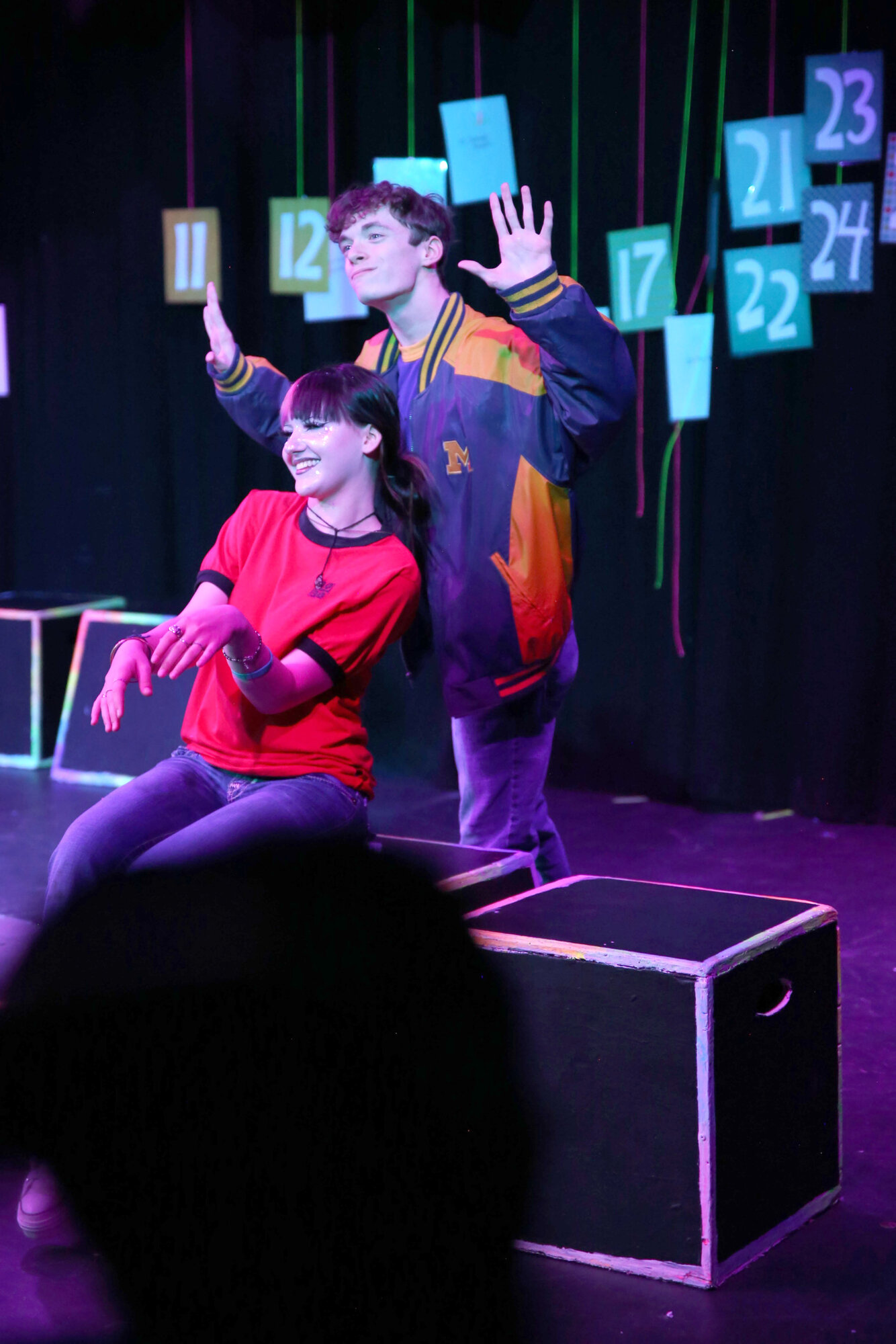 Sumter High drama students bring big laughs at last show of '90/30 ...