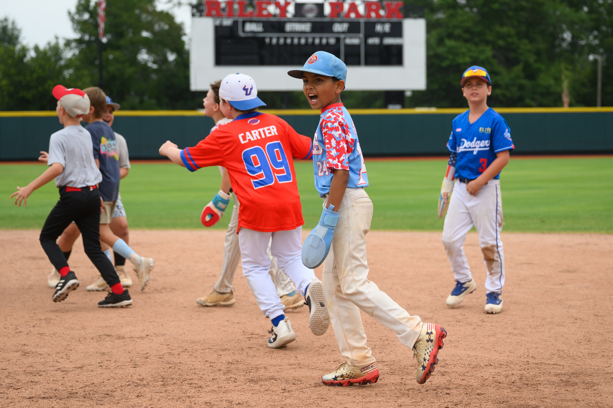 P-15's give back with annual youth baseball camp - The Sumter Item
